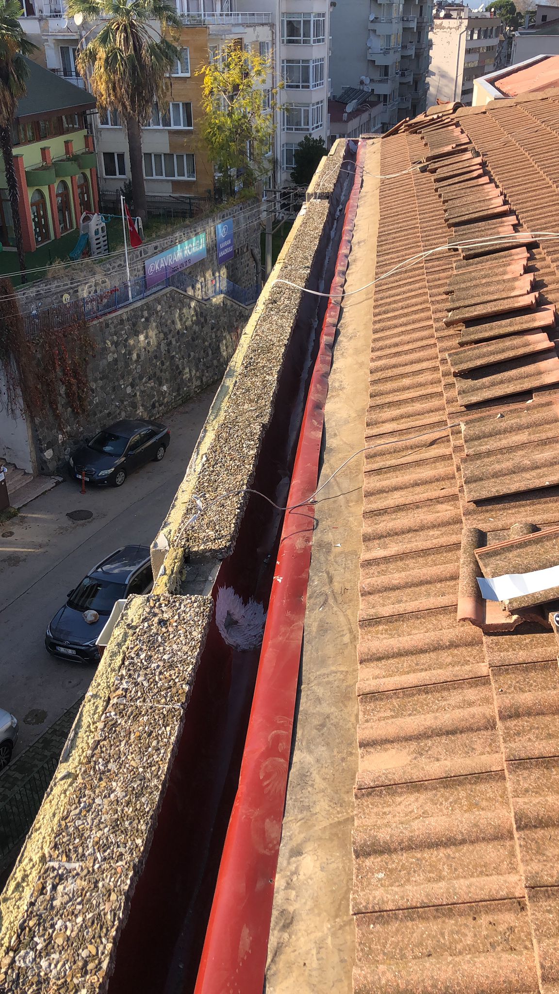 Eksiz Çatı Oluk – Erollar Çatı Oluk